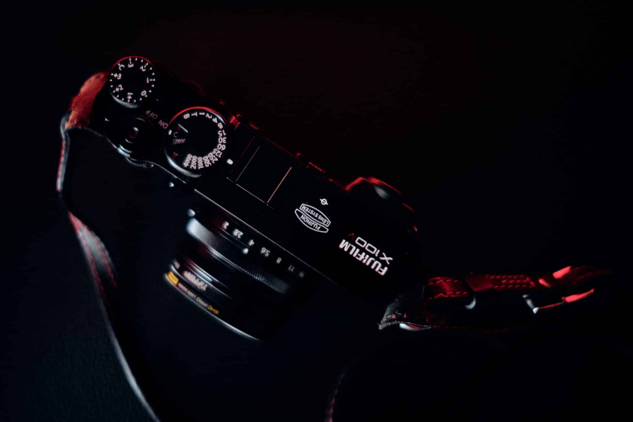 Fujifilm X100V : un compact expert élégant et polyvalent
