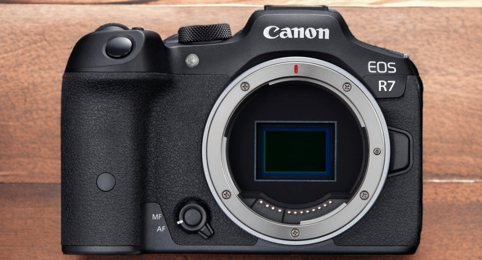Canon EOS R7, enfin un hybride APS-C performant