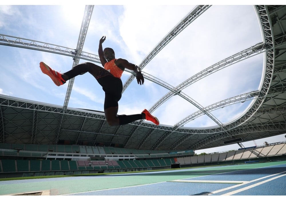 Canon EOS R1 : l'hybride roi pour le sport et l'action